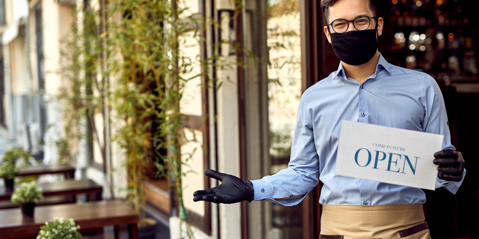30 Small Business Saturday Ideas to Try This Year